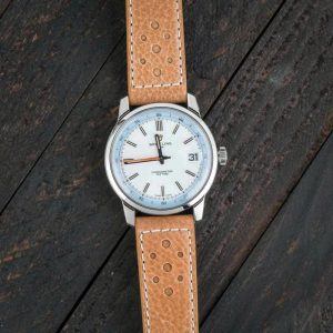 百年灵TOP TIME AB3113281A1X1购买指南：2024价格、真伪鉴别与购买渠道解析